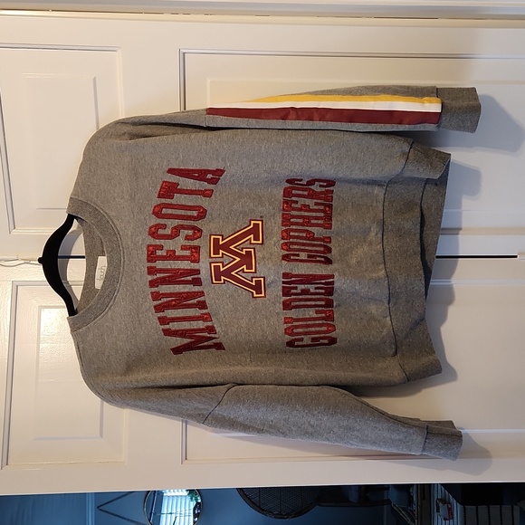 Touch Stadium | Tops | Vintage Embroidered Minnisota Golden Gophers ...